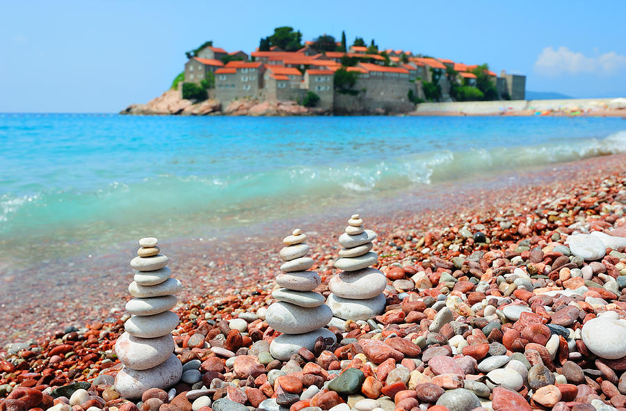 1-beach-in-montenegro-roman-rodionov – Tigrest Travel Blog